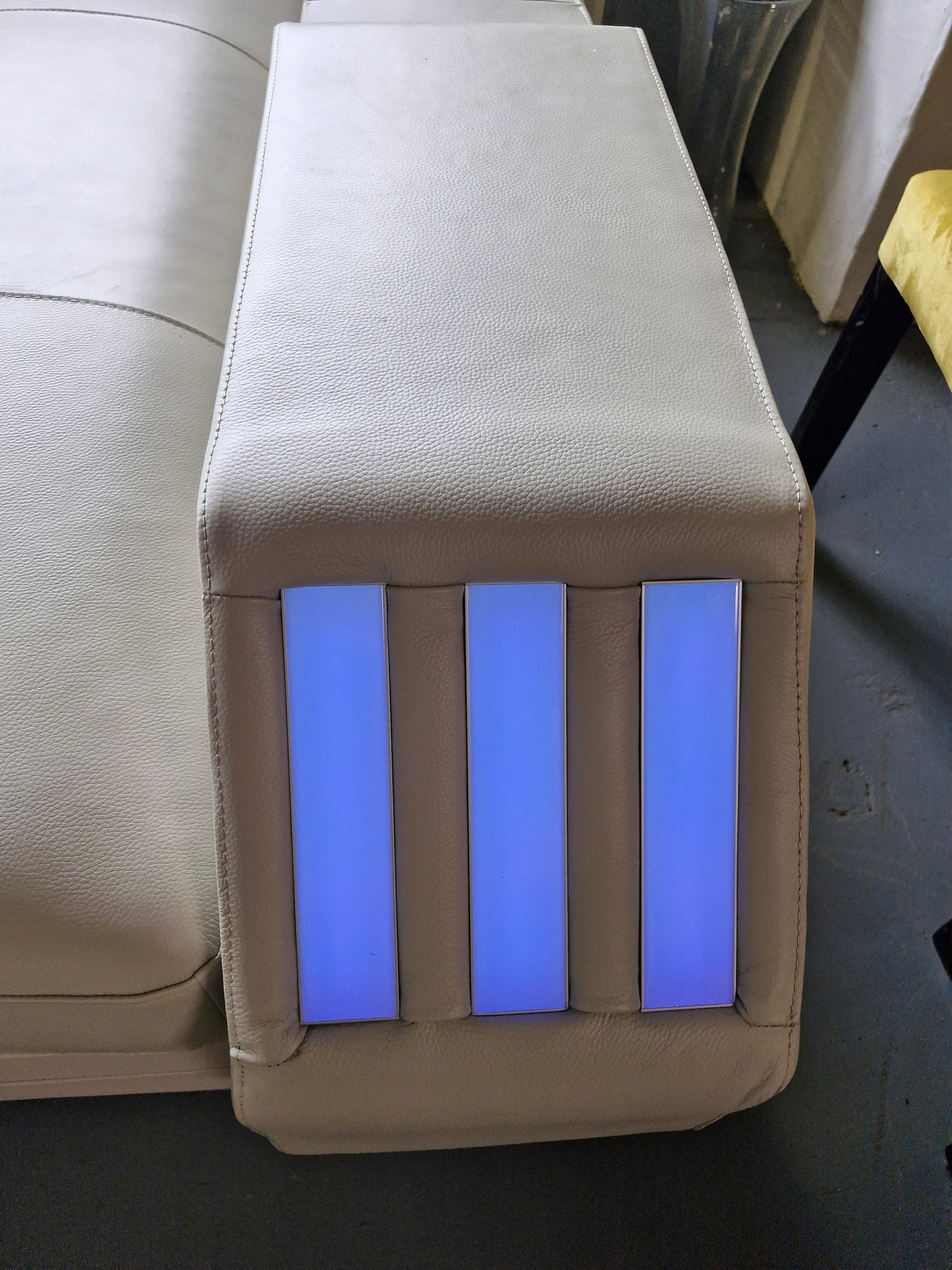 Tesla smart modular couch set – Posh Spaces